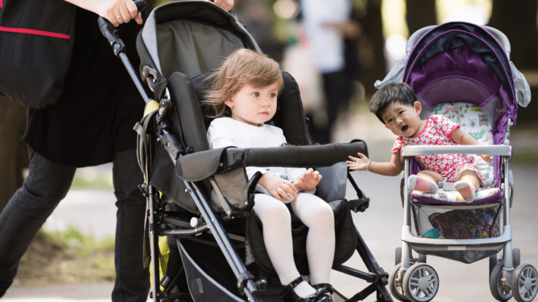 How to Open Graco Stroller- Fold to Graco Stroller - Toddlers Need